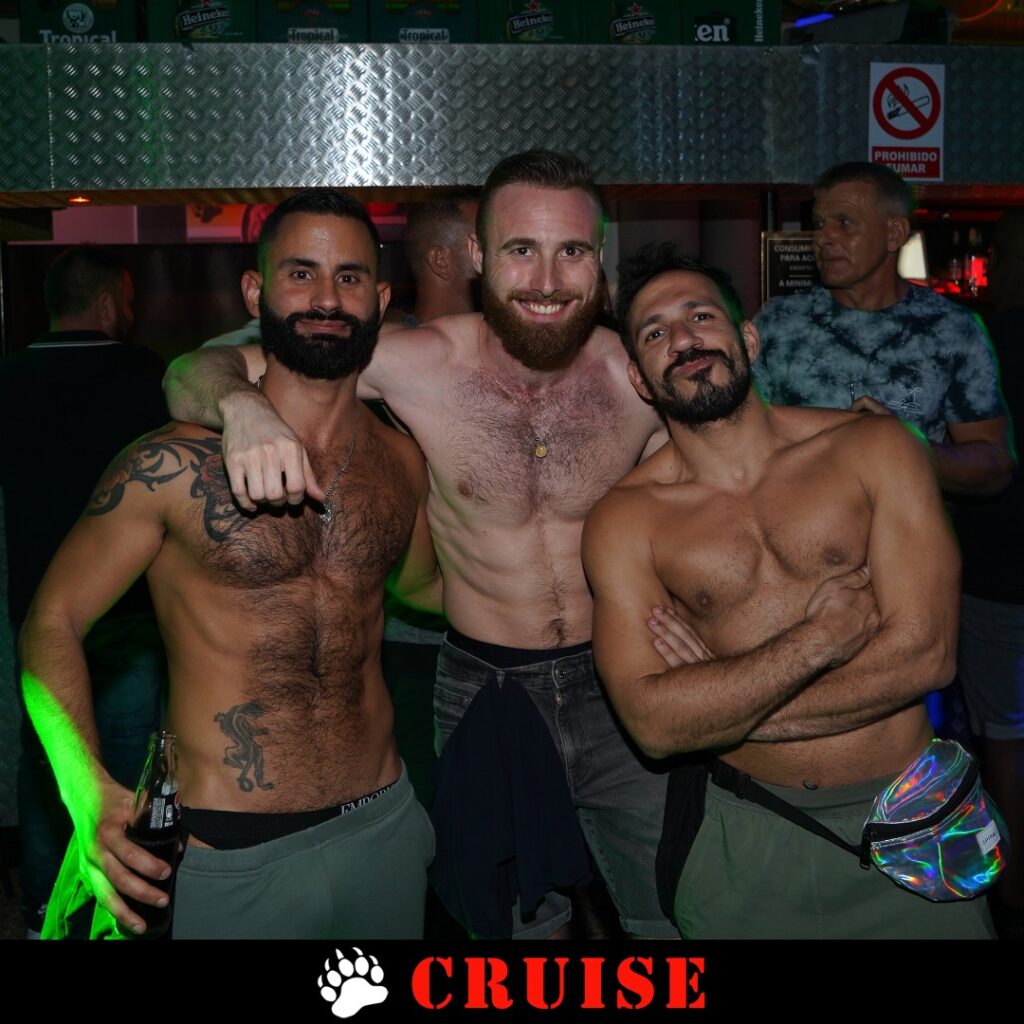 Maspalomas: Cruising-Friendly Bars - Late Night Cruisin'